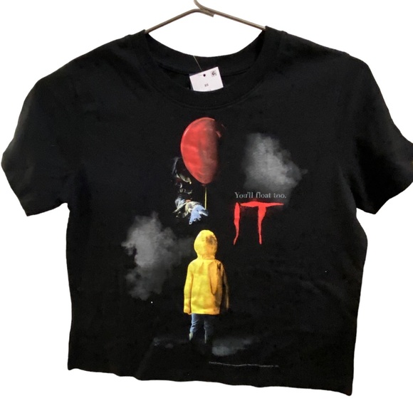 !it jeans | Tops | Retro It Horror Movie Womens Xs Black Tshirt Nwt ...